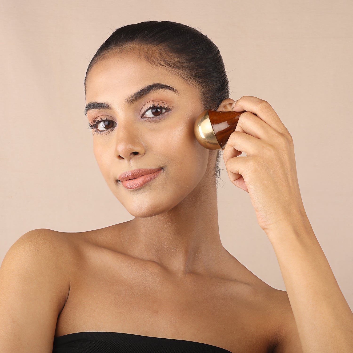 Ruby Moisturizer: Ultimate Ayurvedic blend for Radiant Skin – Art of Vedas